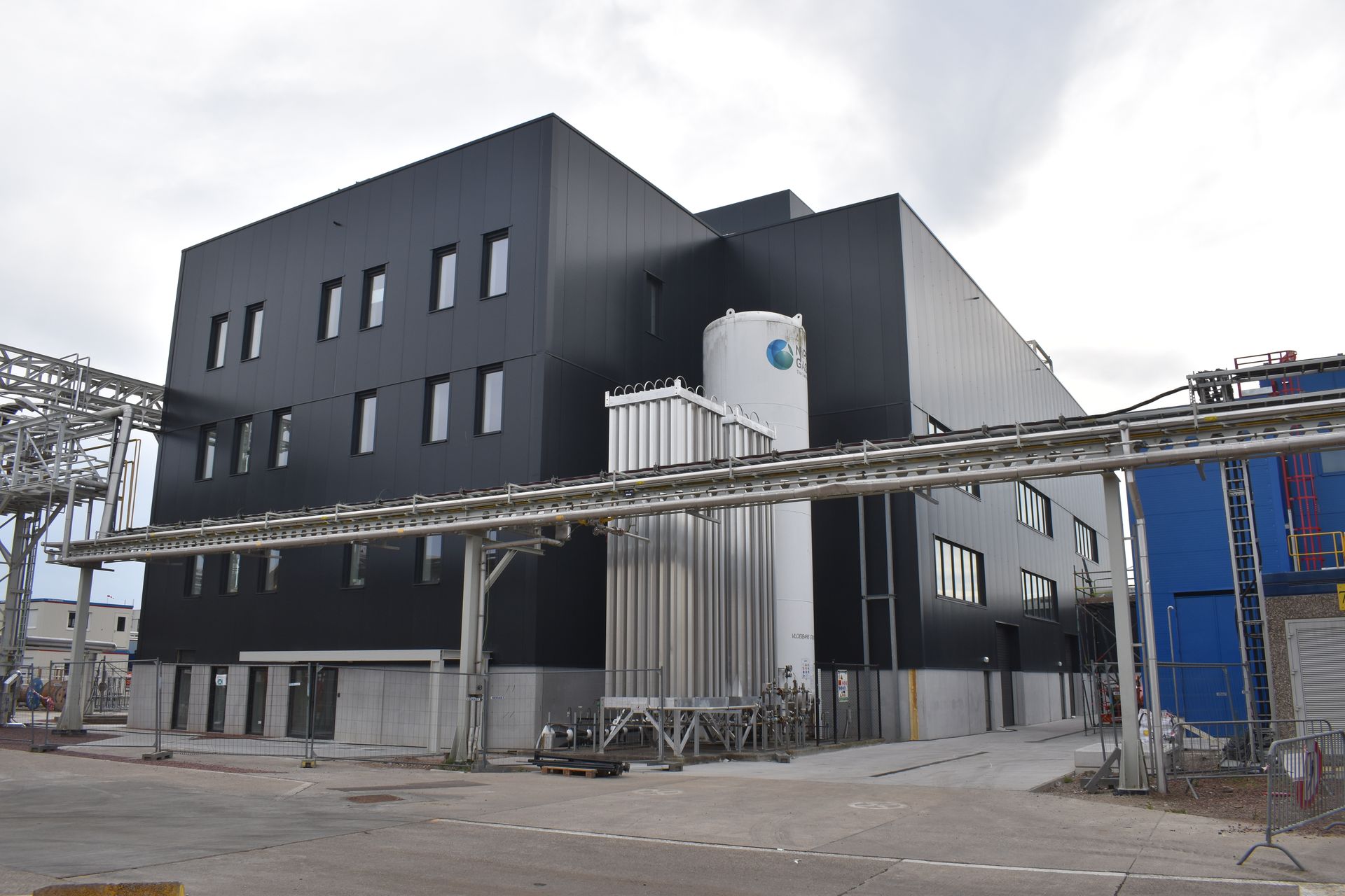 Home - Extra Mile Materials